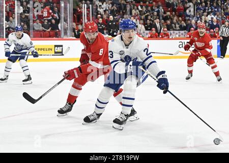 Toronto Maple Leafs' Matthew Knies (23) and Edmonton Oilers' Kasperi ...