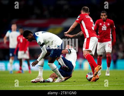 England's Marcus Rashford and Trent Alexander-Arnold clash into each ...