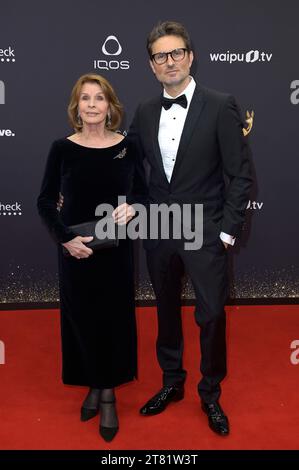 Simon Verhoeven, Senta Berger und Luca Verhoeven bei der 12. Verleihung ...