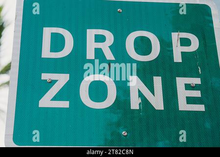 Drop zone road signage green color Stock Photo - Alamy