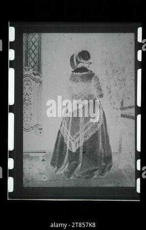 David Octavius Hill Women's portrait (Miss Mary McCandish). Loud 1843 ...