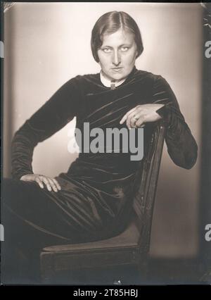 Rudolf Koppitz Anna Koppitz. Silver gelatin paper around 1930 Stock ...