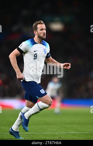 Harry Kane of England running during the FIFA World Cup 2026 Group L ...