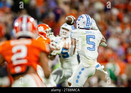 November 18, 2023: North Carolina Tar Heels wide receiver J.J. Jones (5) makes the catch against ...