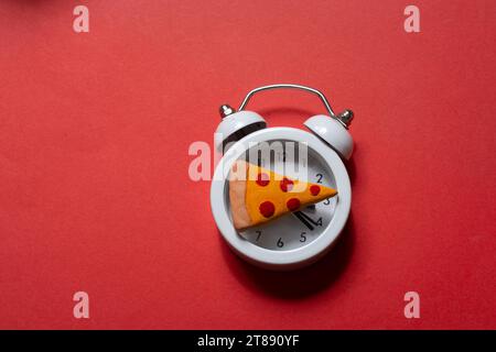 Pizza and alarm clock. Pizza time. Creative design for menu, cafe ...