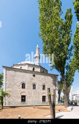 Jashar Pasha Mosque in Pristina, Kosovo Stock Photo - Alamy