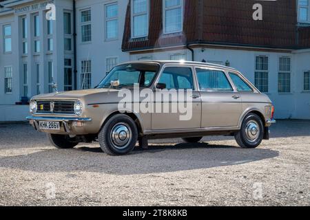 1979 Austin Maxi HLS classic Brtish family car Stock Photo - Alamy