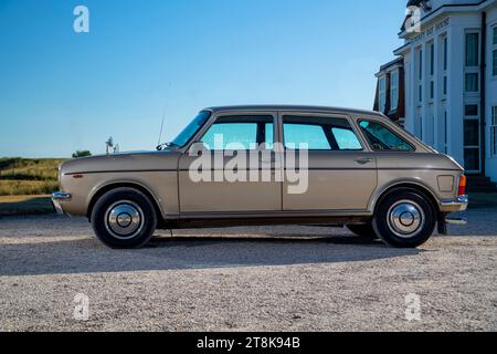1979 Austin Maxi HLS classic Brtish family car Stock Photo - Alamy