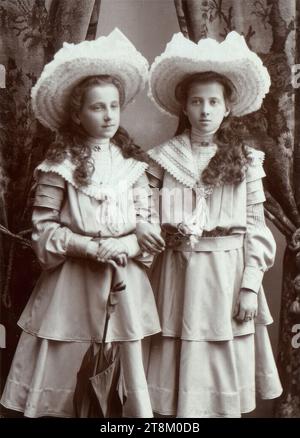 Egon Schiele - Sisters Stock Photo - Alamy