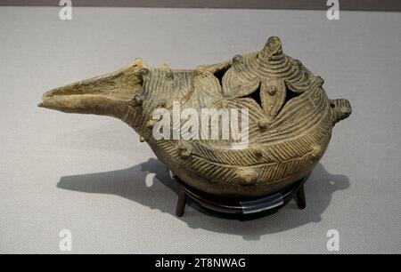 Vessel, Tohoku District, Japan, Late Jomon period, 2000-1000 BC ...