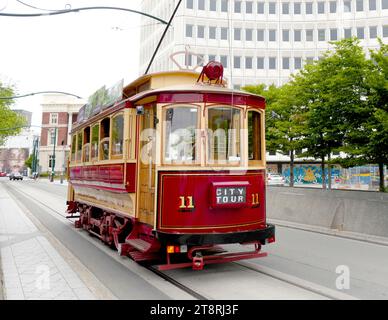Tram 11 'The Boxcar' Christchurch, New Zealand, Tram 11: 'The Boxcar ...