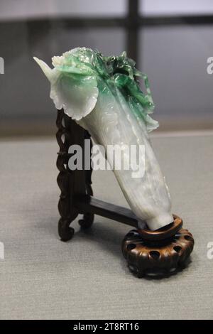 Jadeite Cabbage, Palace Museum, Taipei, Taiwan, Jade gallery, Palace ...