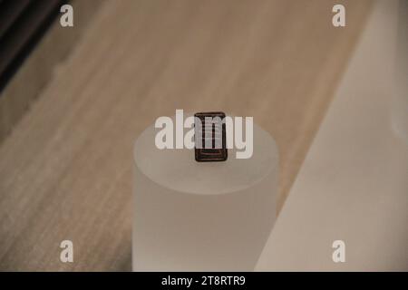 Qin Bronze Seal, 221-207 BC, Bronze gallery, Palace Museum, Taipei ...