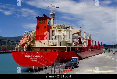 MAPLE AMBITION (Bulk Carrier Stock Photo - Alamy
