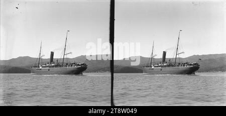 Steam ship Mararoa in Akaroa Harbour, 1909 Stock Photo - Alamy