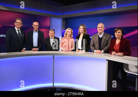 Journalist Wolfram Weimer, Politiker Friedrich Merz, Unternehmerpaar ...