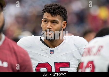 Arizona Cardinals linebacker Zaven Collins (25) lines up during an NFL ...