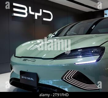 BYD car showroom, Hong Kong, China Stock Photo - Alamy