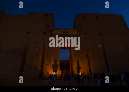 Temple of Edfu at night. Edfu, Egypt – October 20, 2023 Stock Photo - Alamy