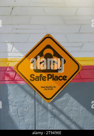 Safe place sign Stock Photo - Alamy
