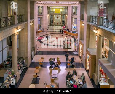 Interior of the National Museum of Wales Cardiff Stock Photo - Alamy