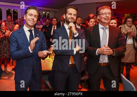 KAMERIK - Party members Chris Stoffer, Andre Flach, Diederik van Dijk ...