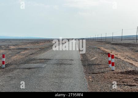 Roads in arid deserts of Xinjiang, China Stock Photo - Alamy