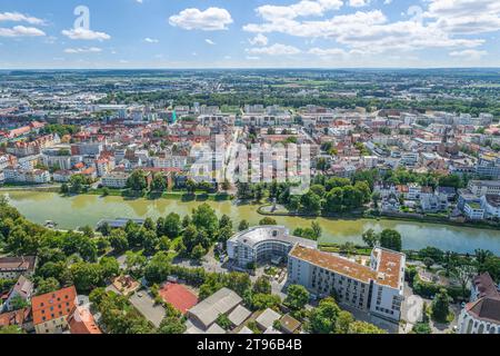 Ulm and Neu-Ulm, the twin city on the Danube in an aerial view Stock ...