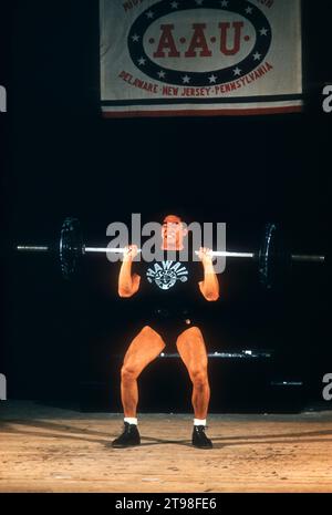 PHILADELPHIA, PA - JUNE, 1956: Weightlifter Paul Anderson (1932-1994 ...