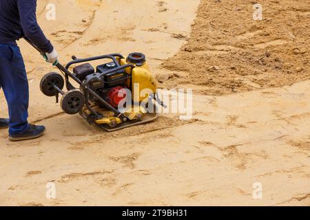 When using tamping machine compactor tool vibratory plates jump when ...