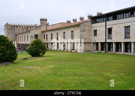 Monterreal Castle (12-16th century). Parador Nacional de Turismo Conde ...
