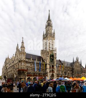 Marienplatz Munich Germany Landmarks and Nature Stock Photo - Alamy