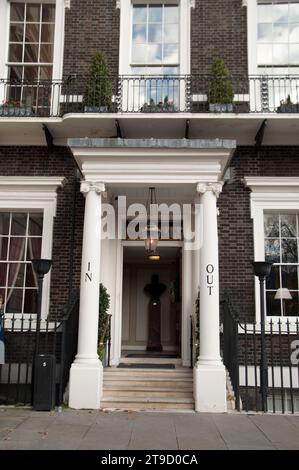 Fine Example of Georgian Architecture, The Naval and Military Club, St James Square, London, UK ...