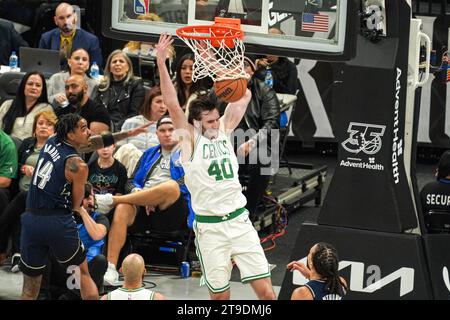 Boston Celtics center Luke Kornet (40) defends against New York Knicks ...