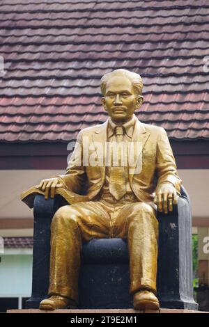 The monument of Dr. Sutomo (Also called Soetomo atau Soebroto). He is ...