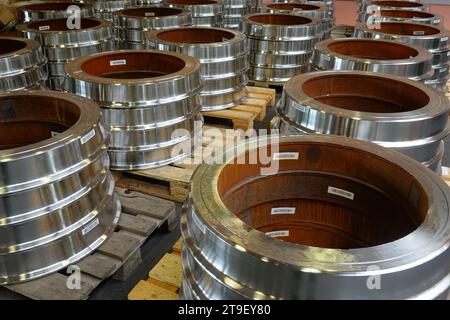 Wien, Straßenbahn-Hauptwerkstätte Simmering // Vienna, Wiener Linien ...