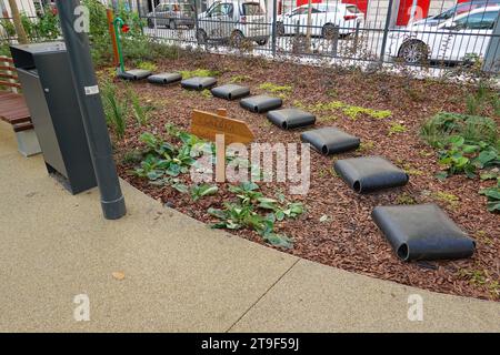 Budapest, Hild ter, Stadtgestaltung, Spielplatz // Budapest, Hild ter ...