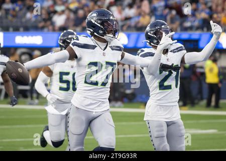 Seattle Seahawks cornerback Riq Woolen (27) arrives before an NFL ...