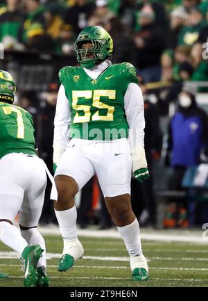 Oregon defensive tackle Taki Taimani runs the 40-yard-dash at the ...