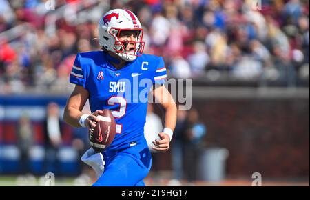 November 25, 2023: SMU Mustangs running back Tyler Lavine runs towards ...