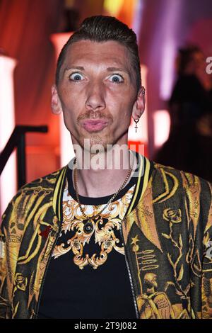 Manuel Flickinger - Aids-Gala TANZ UNTERM REGENBOGEN in der Europahalle ...