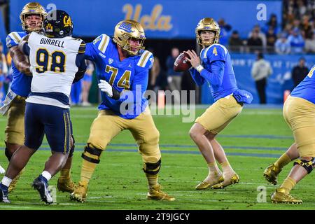 Pasadena, CA. 25th Nov, 2023. UCLA Bruins running back Carsen Ryan (20 ...
