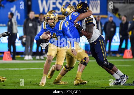 Pasadena, CA. 25th Nov, 2023. UCLA Bruins running back Carsen Ryan (20 ...