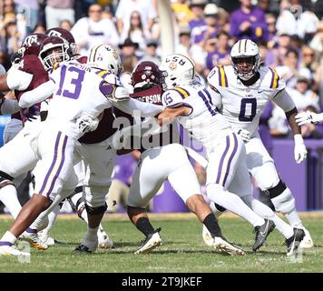 November 25, 2023: LSU quarterback Jayden Daniels (5) carries the ball ...