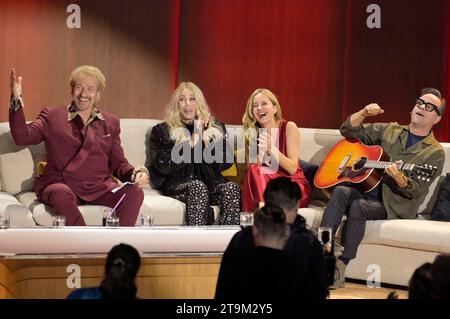 Thomas Gottschalk, Cher, Stefanie Stappenbeck und Jan Josef Liefers in der ZDF-Unterhaltungsshow ...