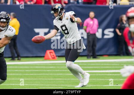 Jacksonville Jaguars punter Logan Cooke (9) in the first half of an NFL ...