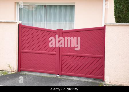 portal red bordeaux design metal aluminum gate of modern door house ...