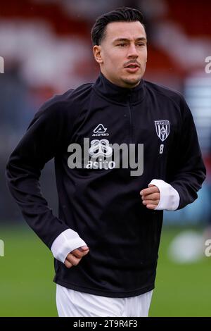 ALMERE, NETHERLANDS - NOVEMBER 26: Mario Engels (Heracles Almelo) and ...