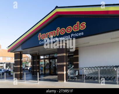 Farmfoods food shop store, Whitton, Ipswich, Suffolk, England, UK Stock ...