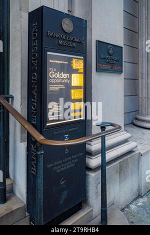England, London, City of London, Bank of England Building Stock Photo ...